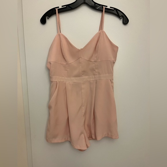 Forever 21 | Pants & Jumpsuits | Juniors Small Light Pink Romper ...
